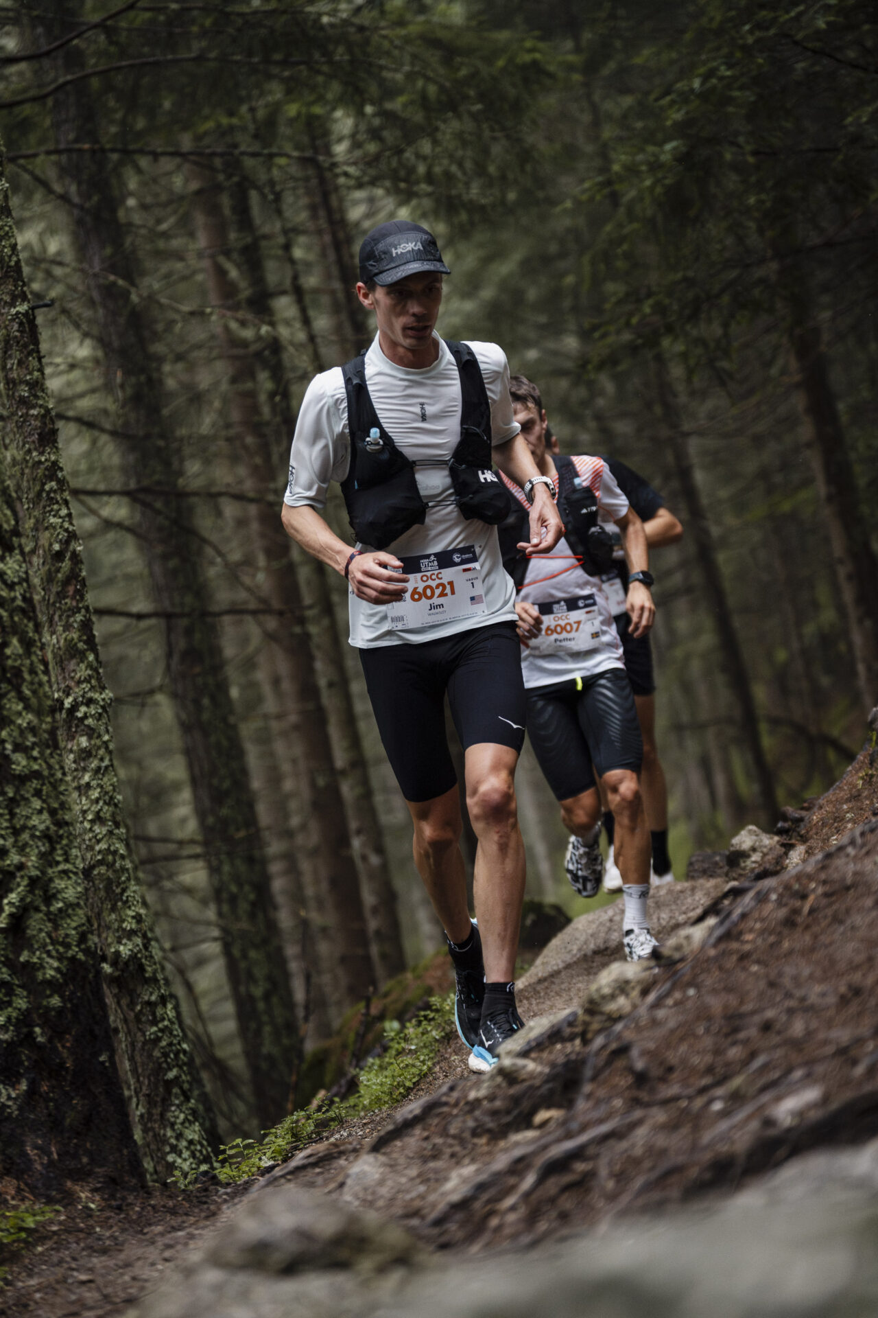 Jim Walmsley trionfa all'HOKA UTMB Mont Blanc OCC® 2025 - RunToDay